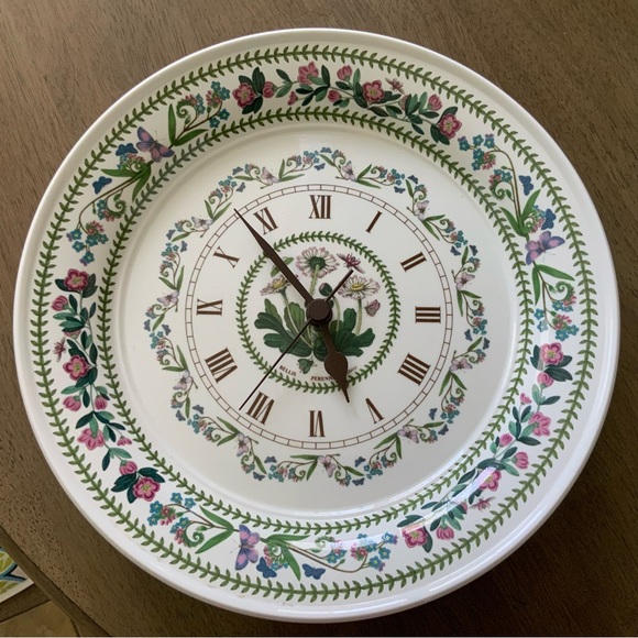Portmeirion | Wall Decor | Portmeirion Botanic Garden Daisy Clock ...